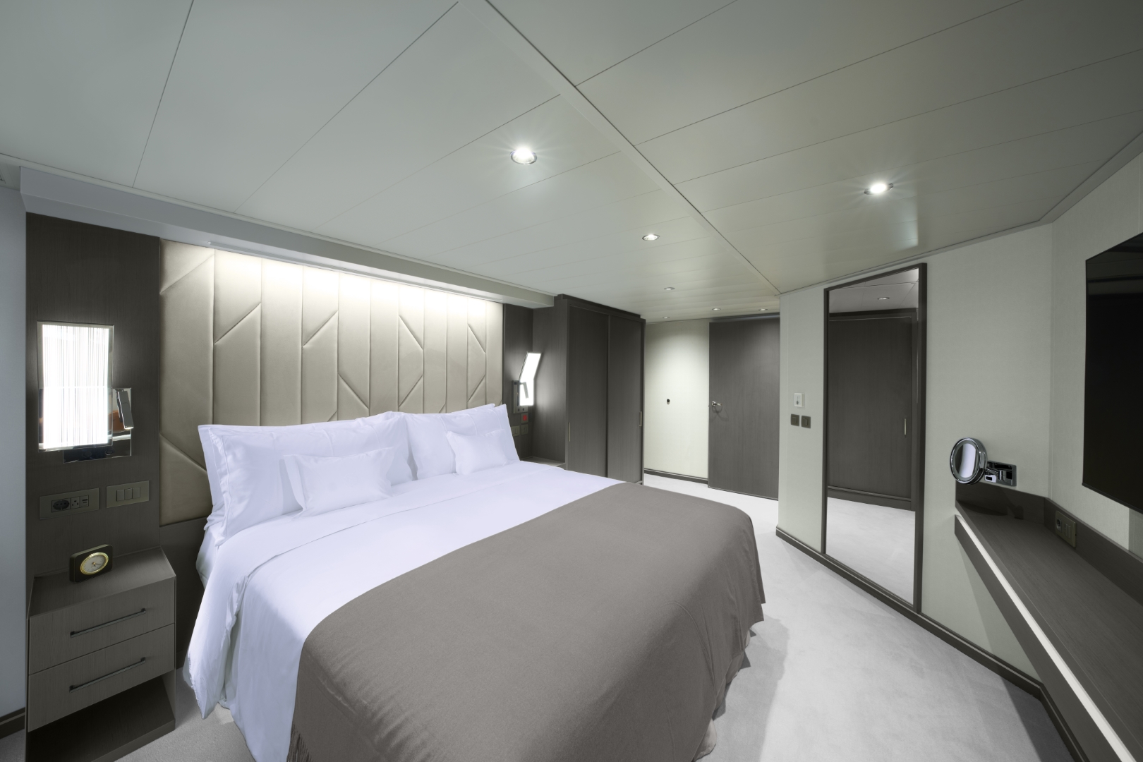 Cruise Suites | Discover Our Cruise Rooms | Explora Journeys