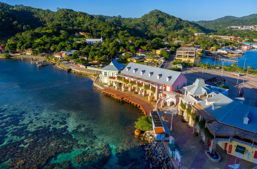 Rich Reefs and Garifuna Culture in Roatán